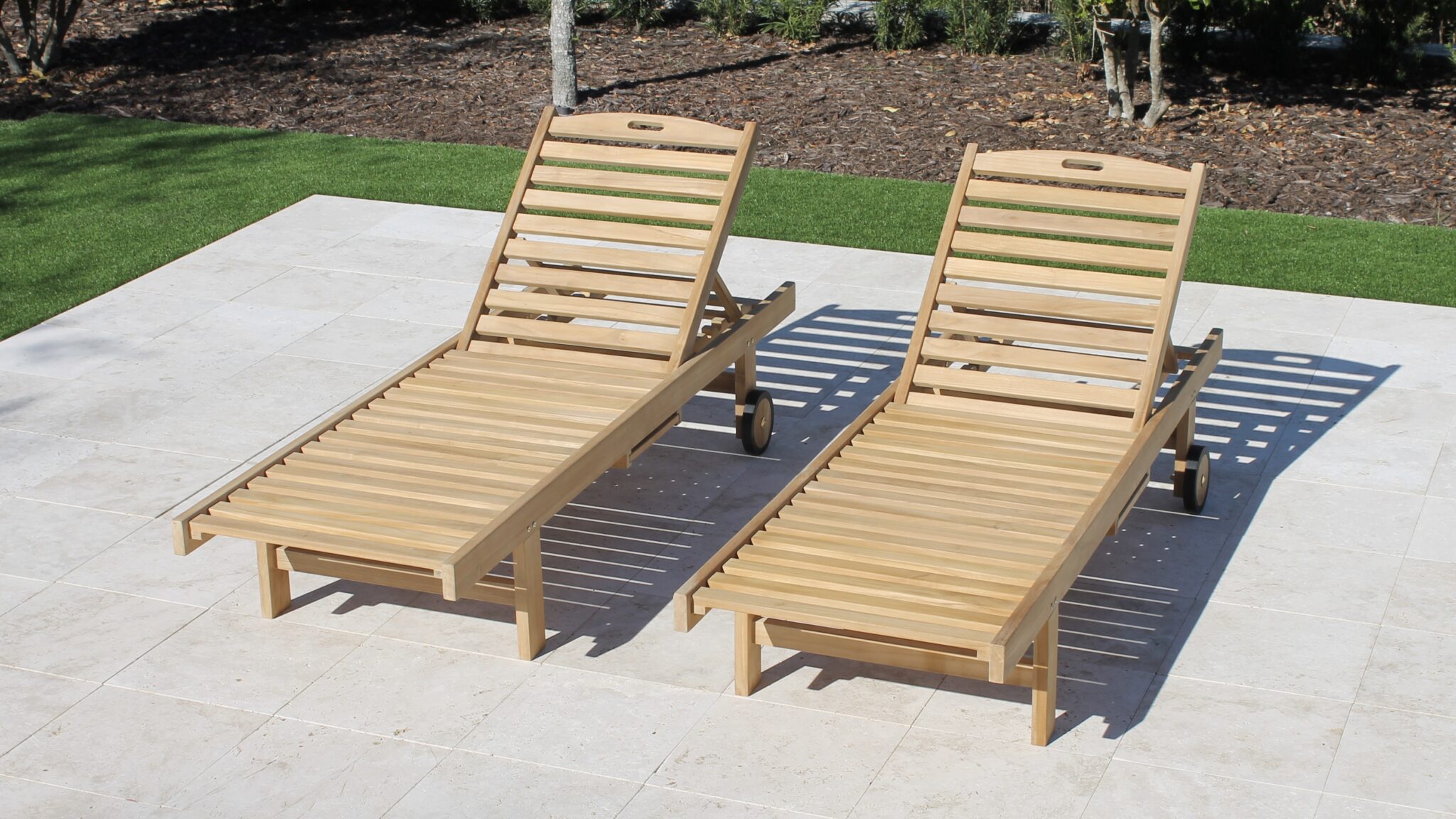 Set of 2 Teak Classic Loungers – Oceanic Teak Furniture